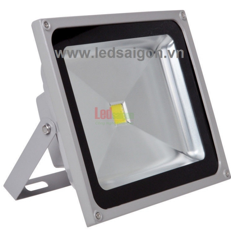 Đèn pha led 50w, giá rẻ BH 1 năm bởi công ty ledsaigon.vn